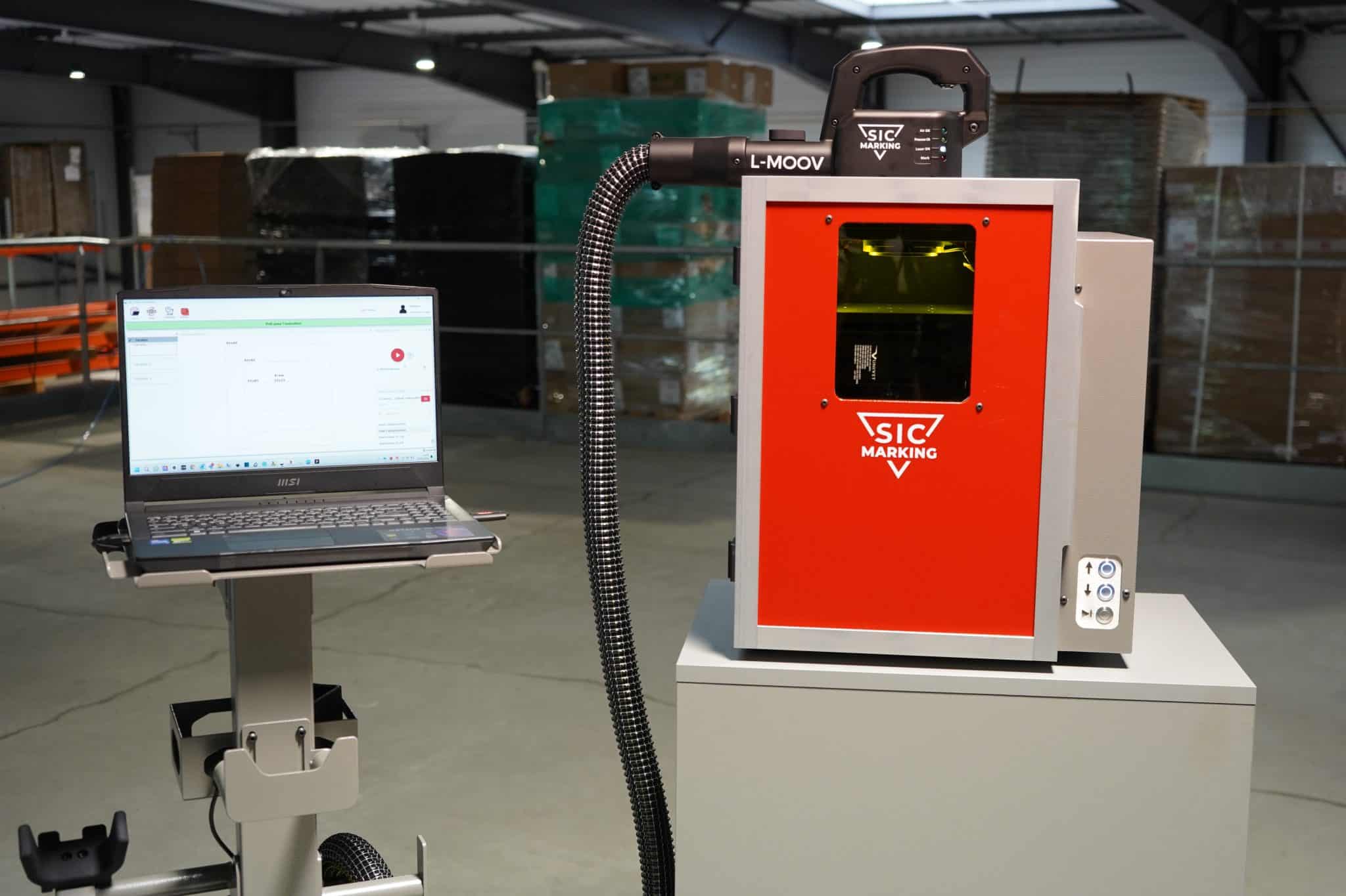 Mobile laser marking station L-MOOV, manufacturer of portable engraver